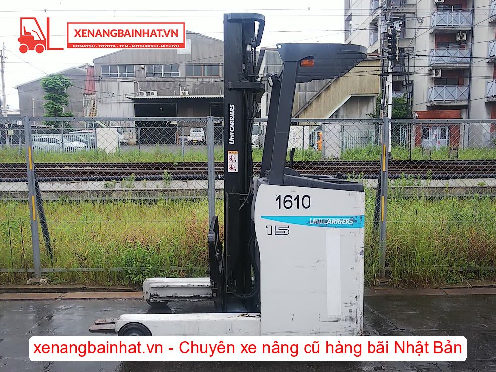 Xe nâng điện đứng 1.5 tấn UniCarriers FRHB15-8A nâng cao 4m SX 2016 - Xe nâng bãi Nhật - TPHCM