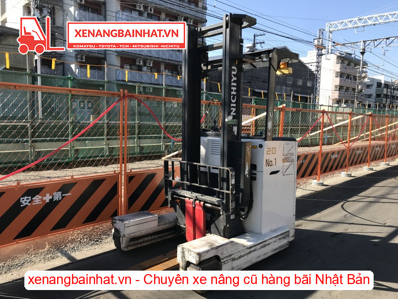 Xe nâng điện đứng lái 2 tấn Nichiyu - Xe nâng bãi Nhật - TPHCM